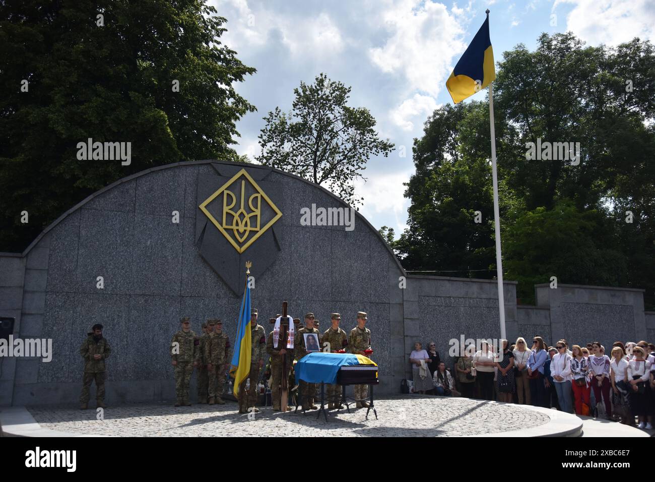 June 3, 2024, Lviv, Ukraine: Soldiers surround the coffin with the body ...