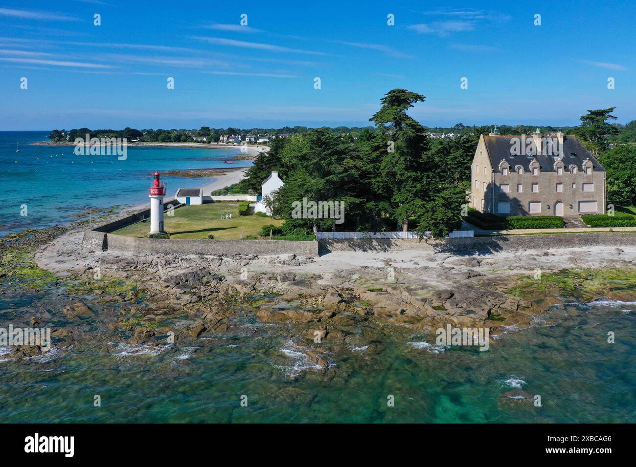 Luftbild Leucthturm Phare de Langoz, Küste von Loctudy, Departement Finistere Penn ar Bed ...
