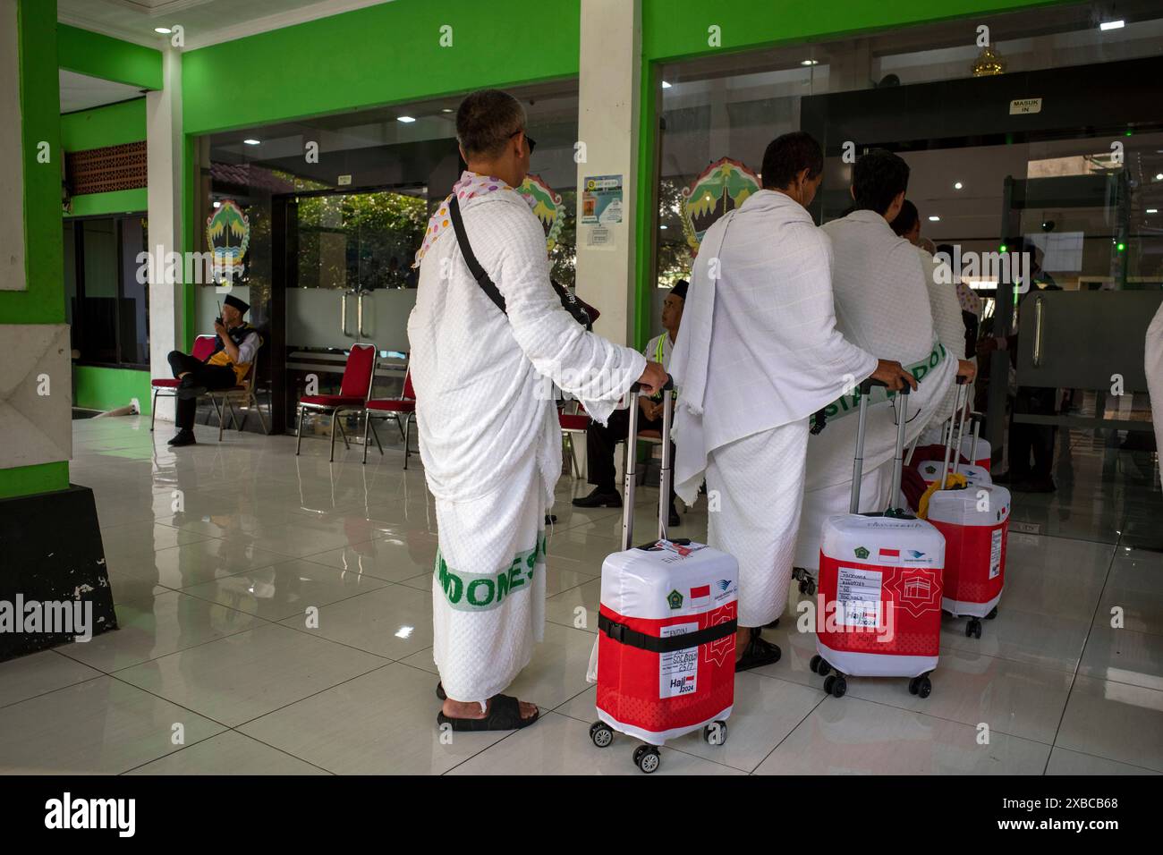 Solo, Indonesia - May 26, 2024: Indonesian Hajj pilgrims in 2024 will ...