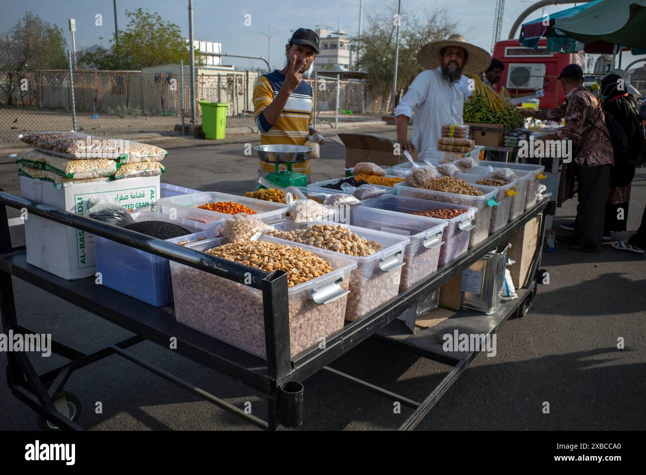Mecca, Saudi Arabia - May 29, 2024: Nut sellers in Jabal Rahmah, near ...