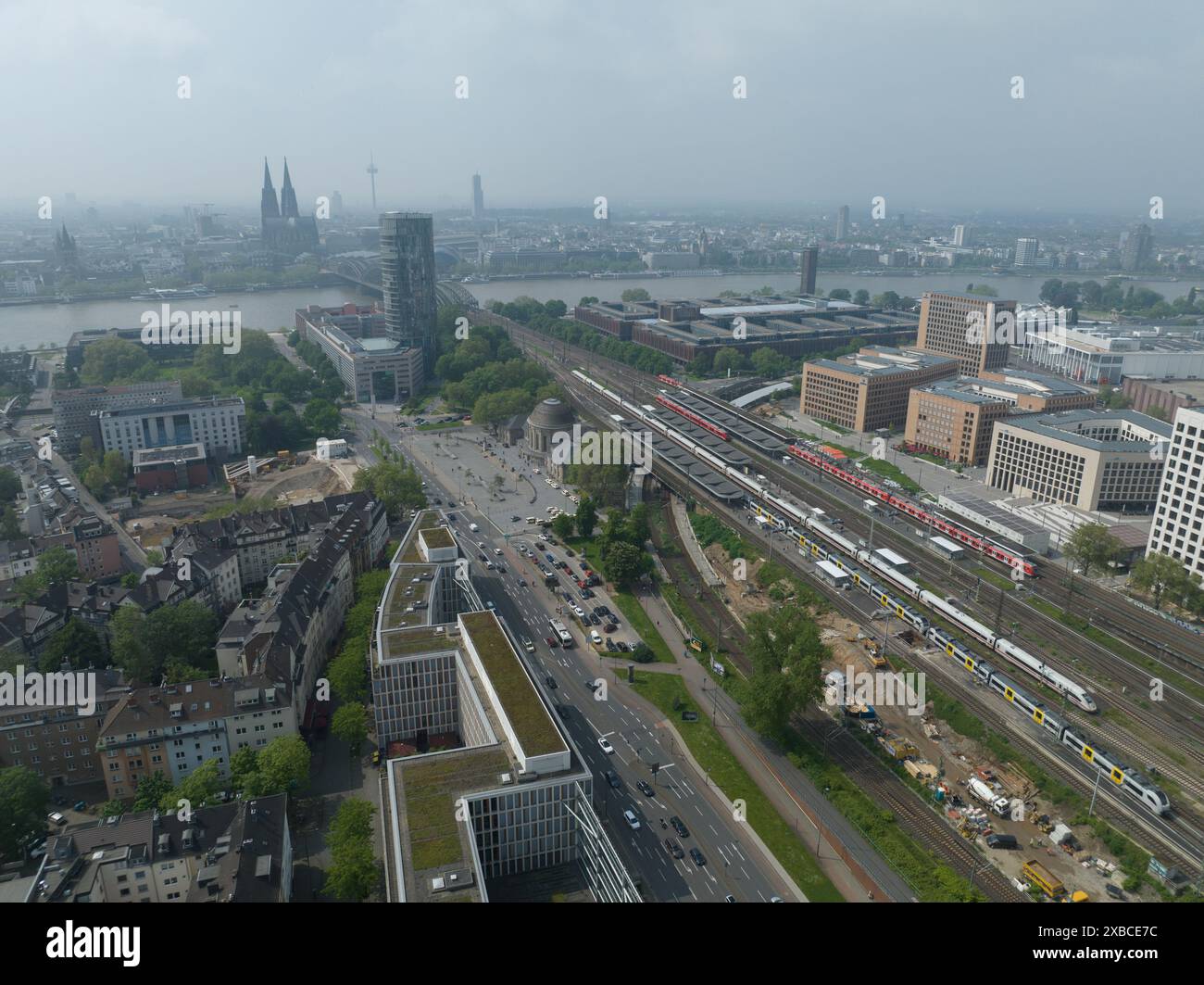 Skyline of Cologne, cologne cathedral, rhine river, colonius tv tower ...