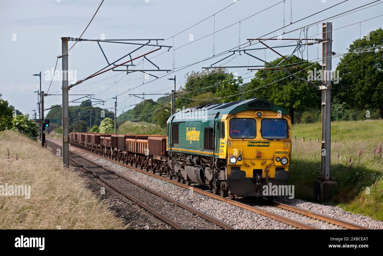 Freightliner class 66 diesel locomotive 66549 passing Scorton, on the ...