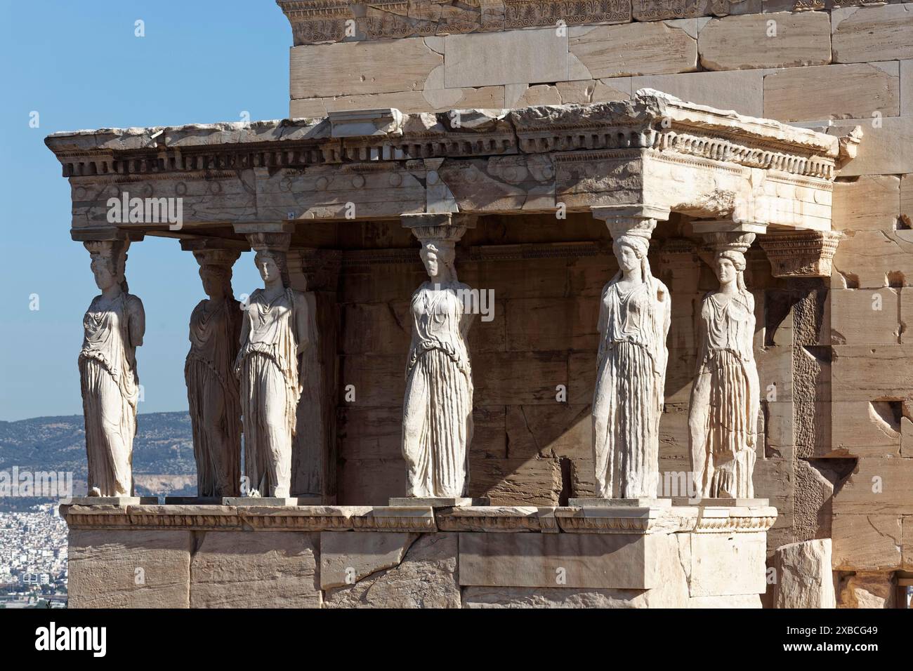 Erechteion, Koren Hall with caryatids, temple in Ionic architectural ...