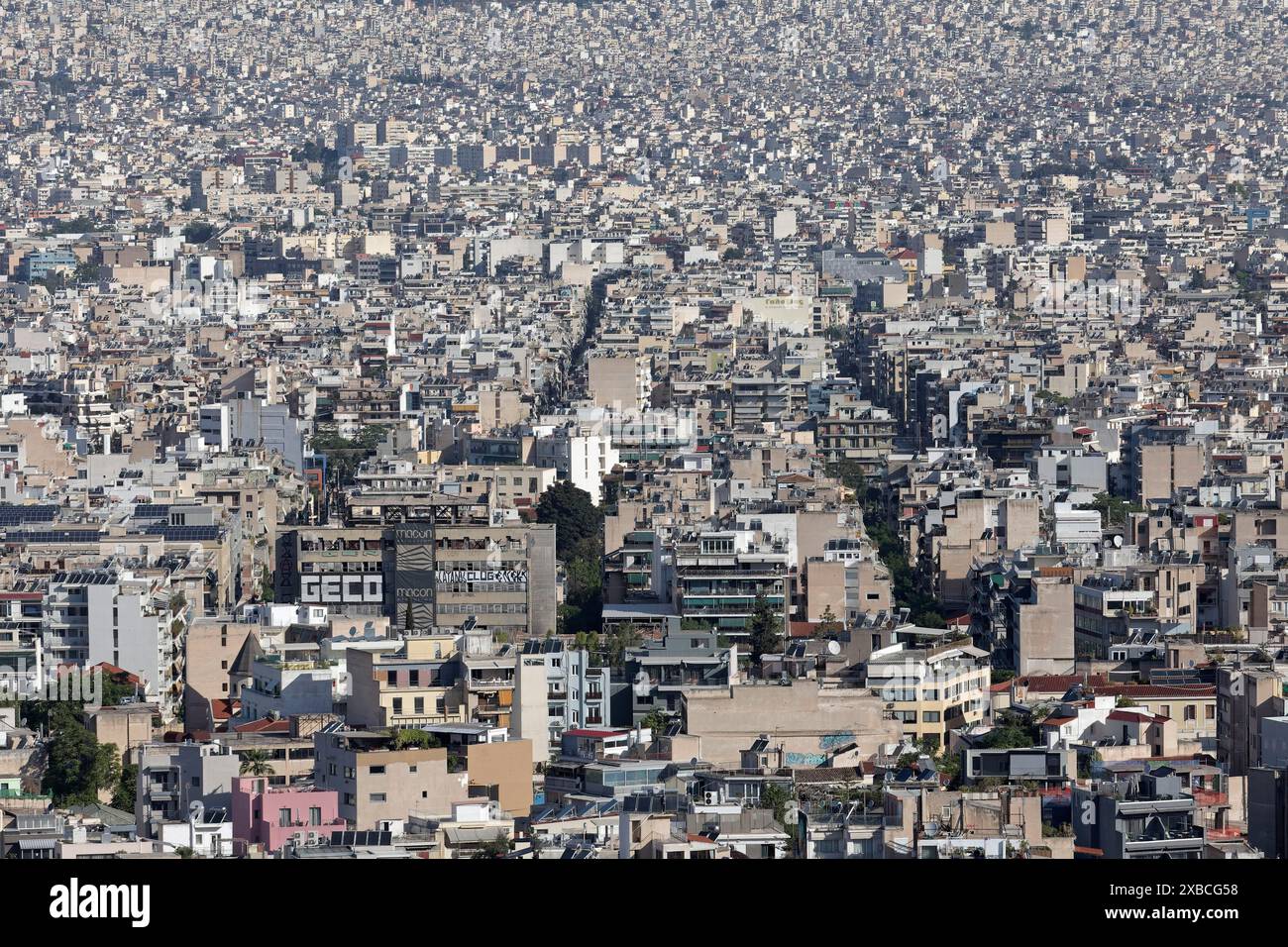Sea of houses in a densely built-up metropolis, symbolic image of a ...