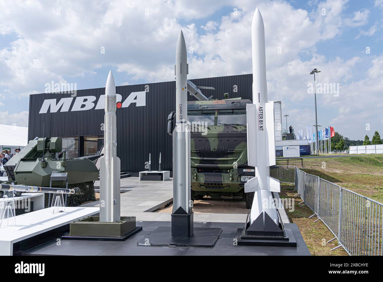 MBDA and Rheinmetall Collaboration – New systems unveiled Stock Photo ...