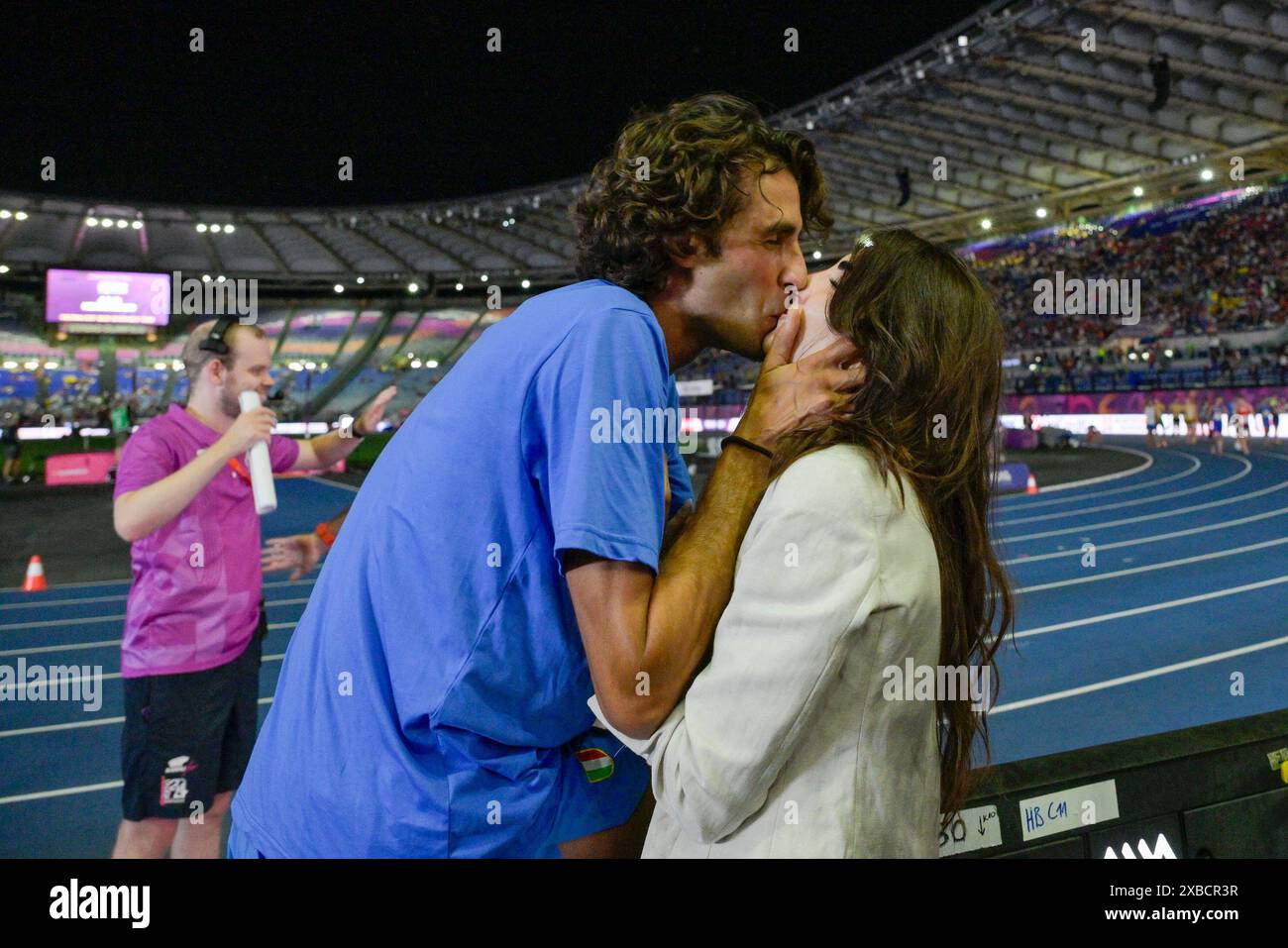 Roma, Italia. 11th June, 2024. Italy's Gianmarco Tamberi with with his ...