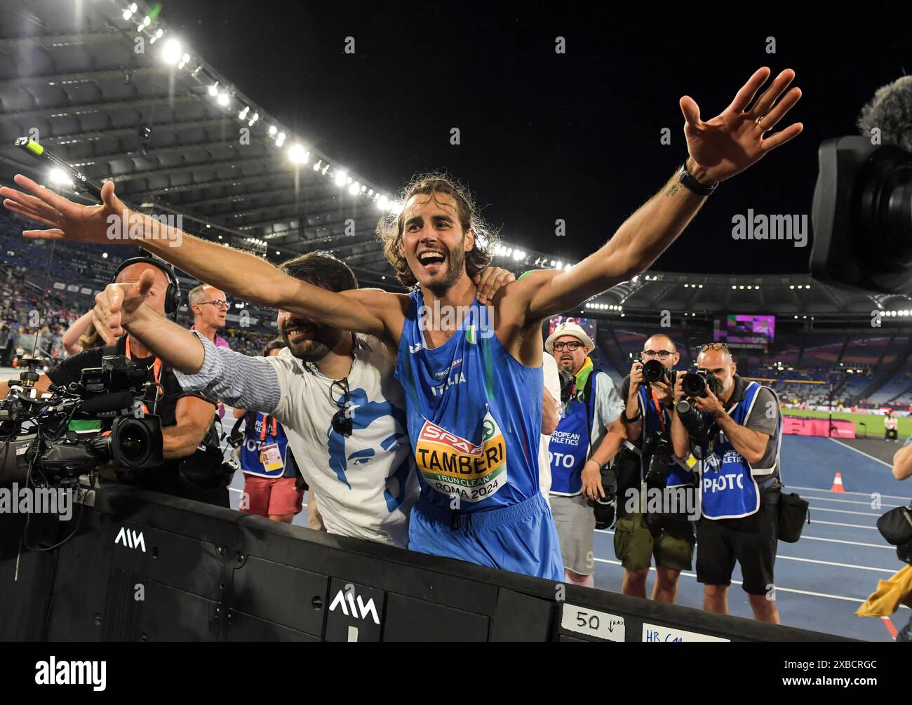 Record olimpico hi-res stock photography and images - Alamy