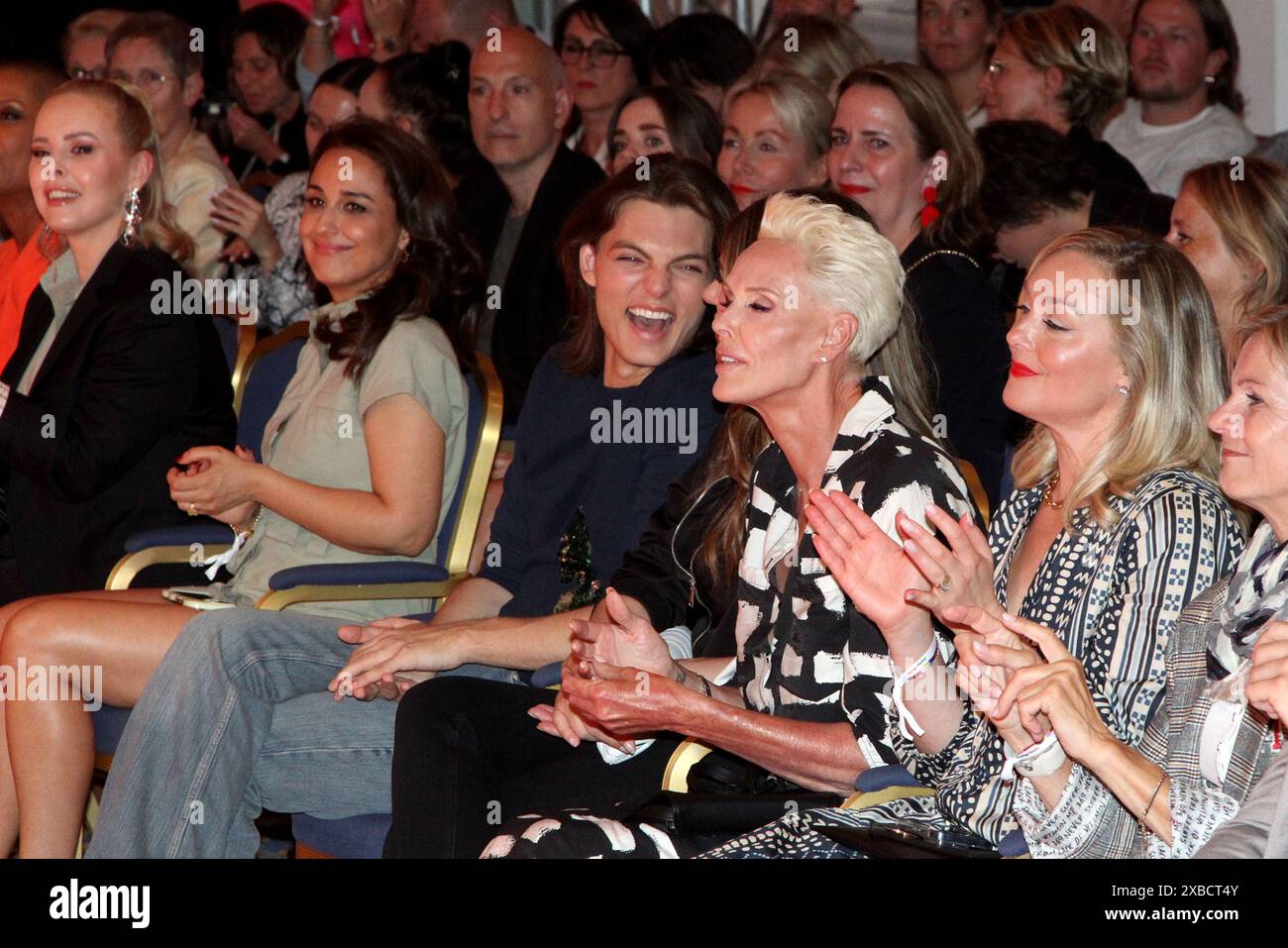 Isabel Edvardsson, Nina Moghaddam, Damian Hurley, Brigitte Nielsen und Elisabeth Roehm bei der ...