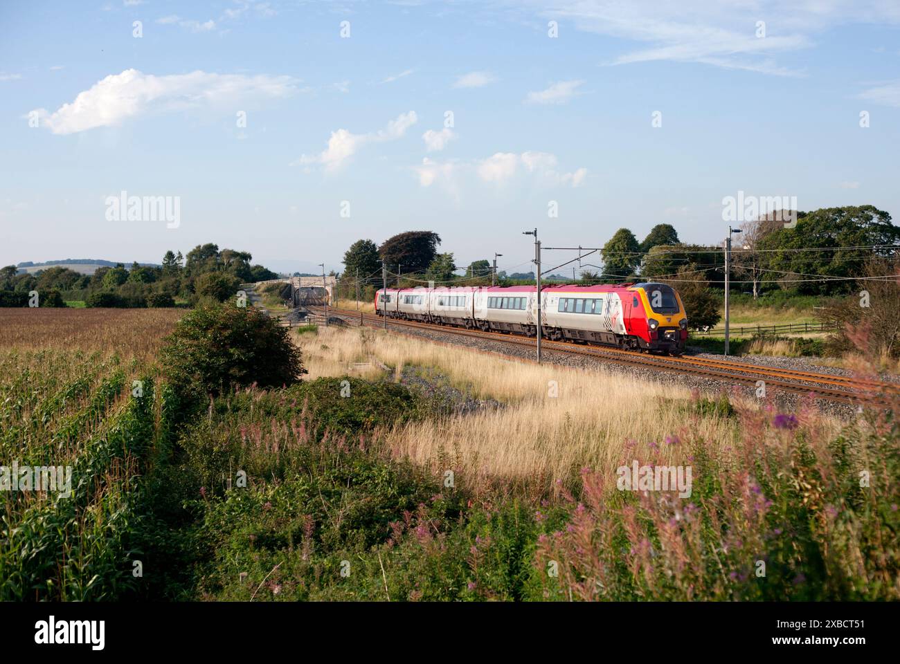 Virgin trains Bombardier class 221 voyager diesel train on the ...