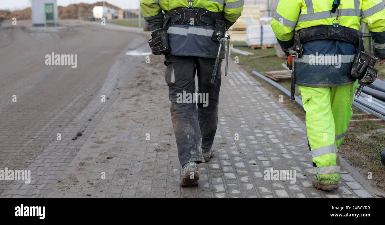 Construction uniforms hi-res stock photography and images - Alamy