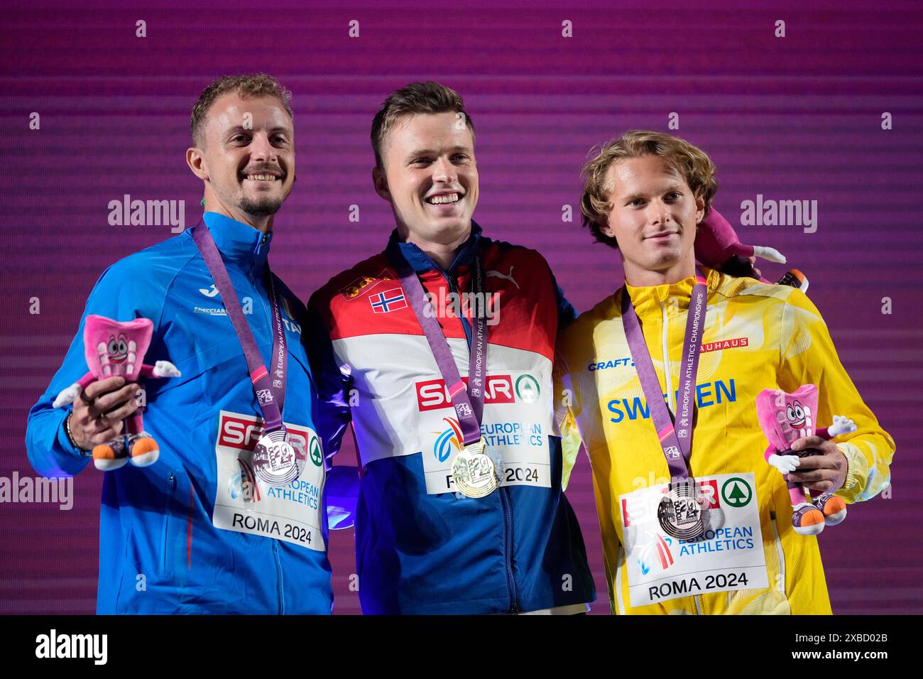 Silver medalist Alessandro Sibilio, of Italy, gold medalist Karsten ...