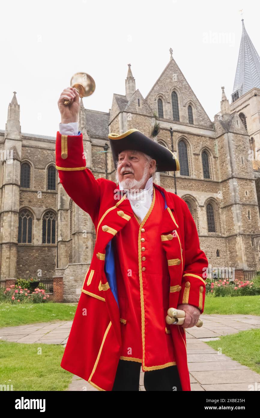 England, Kent, Rochester, Mike Billingham Town Crier for the Medway ...