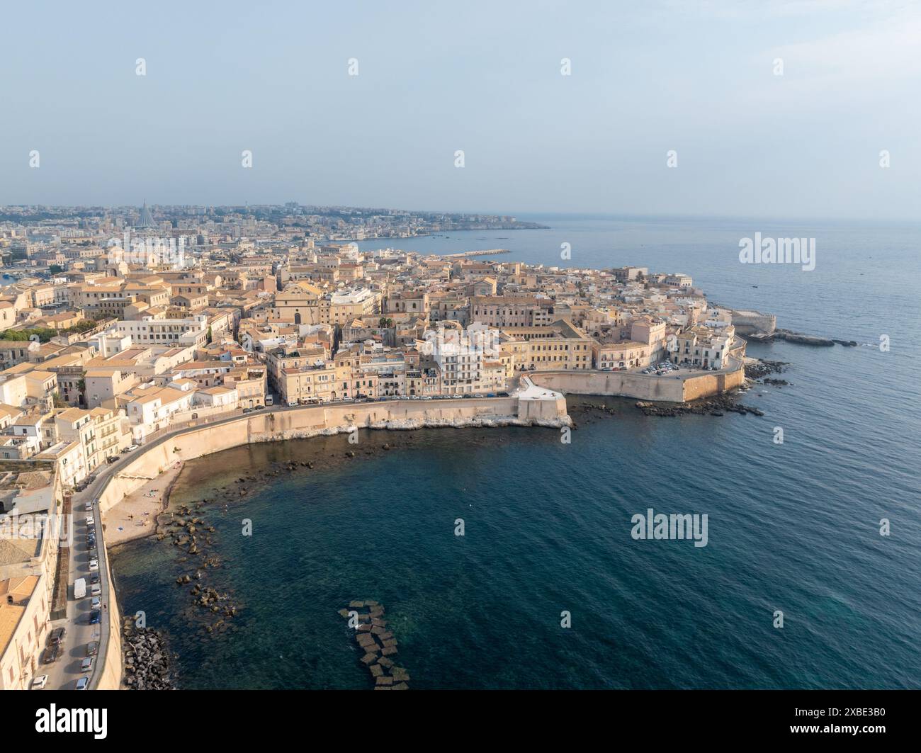 Spiaggia di cala rossa hi-res stock photography and images - Alamy