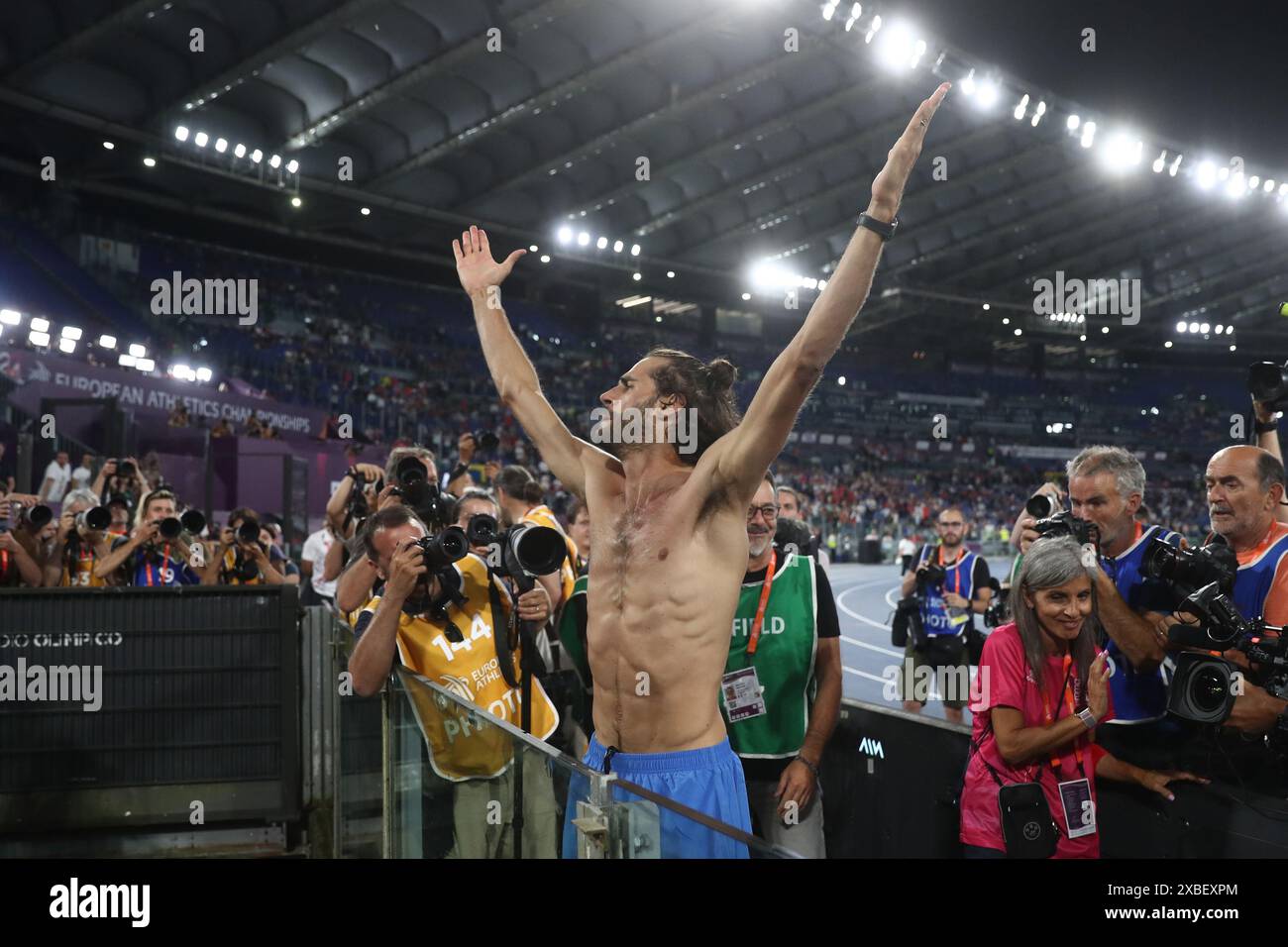 Mens high jump gianmarco tamberi hi-res stock photography and images ...