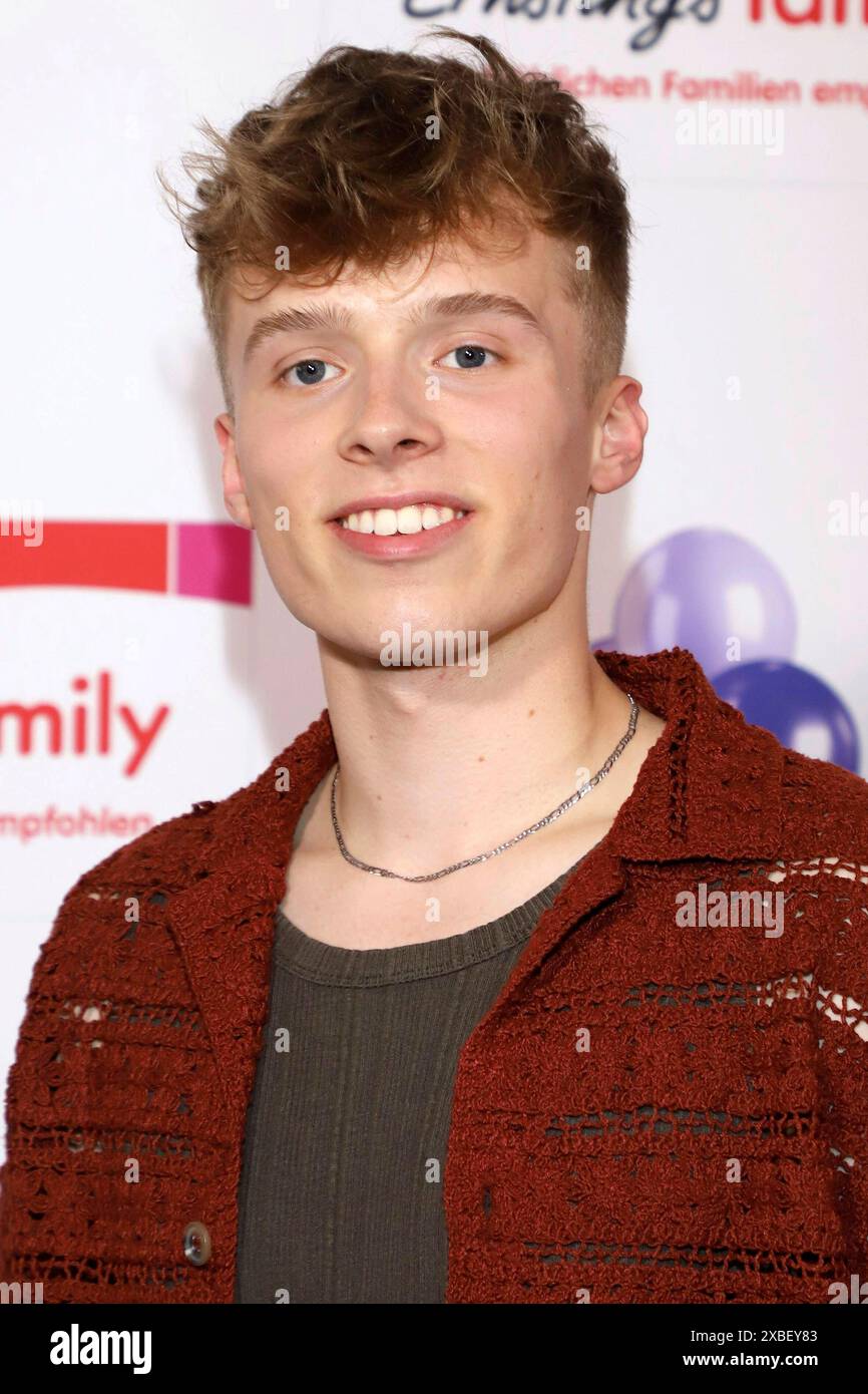 Iggi Kelly bei der Ernsting s Family Fashion Show 2024 im Hotel ...