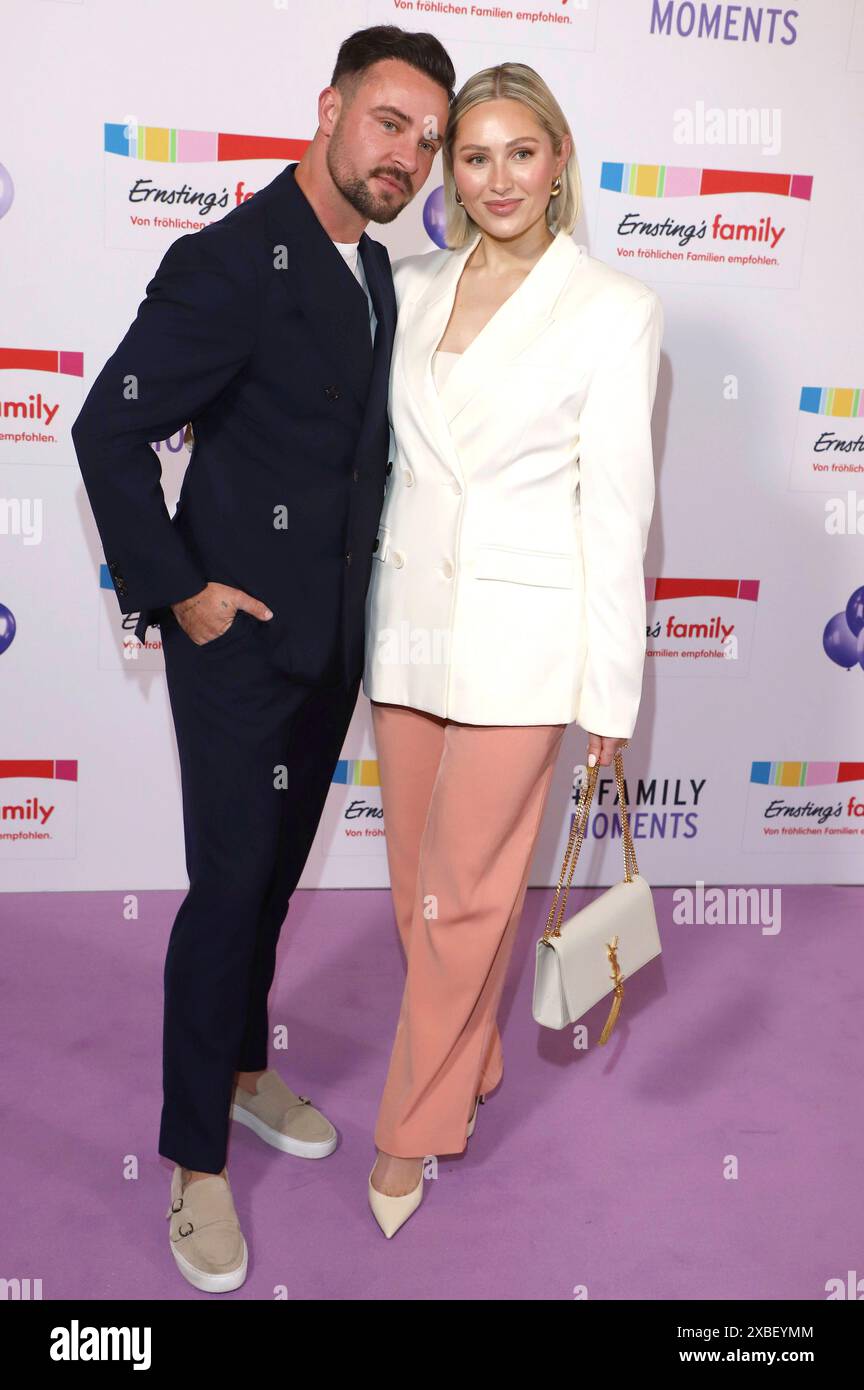 Benjamin Melzer und Sissi Hofbauer bei der Ernsting s Family Fashion ...