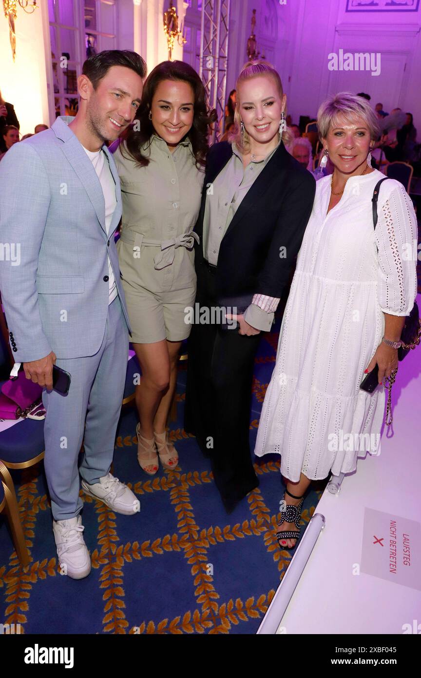 Marcel Remus, Nina Moghaddam, Isabel Edvardsson und Silke Remus bei der ...