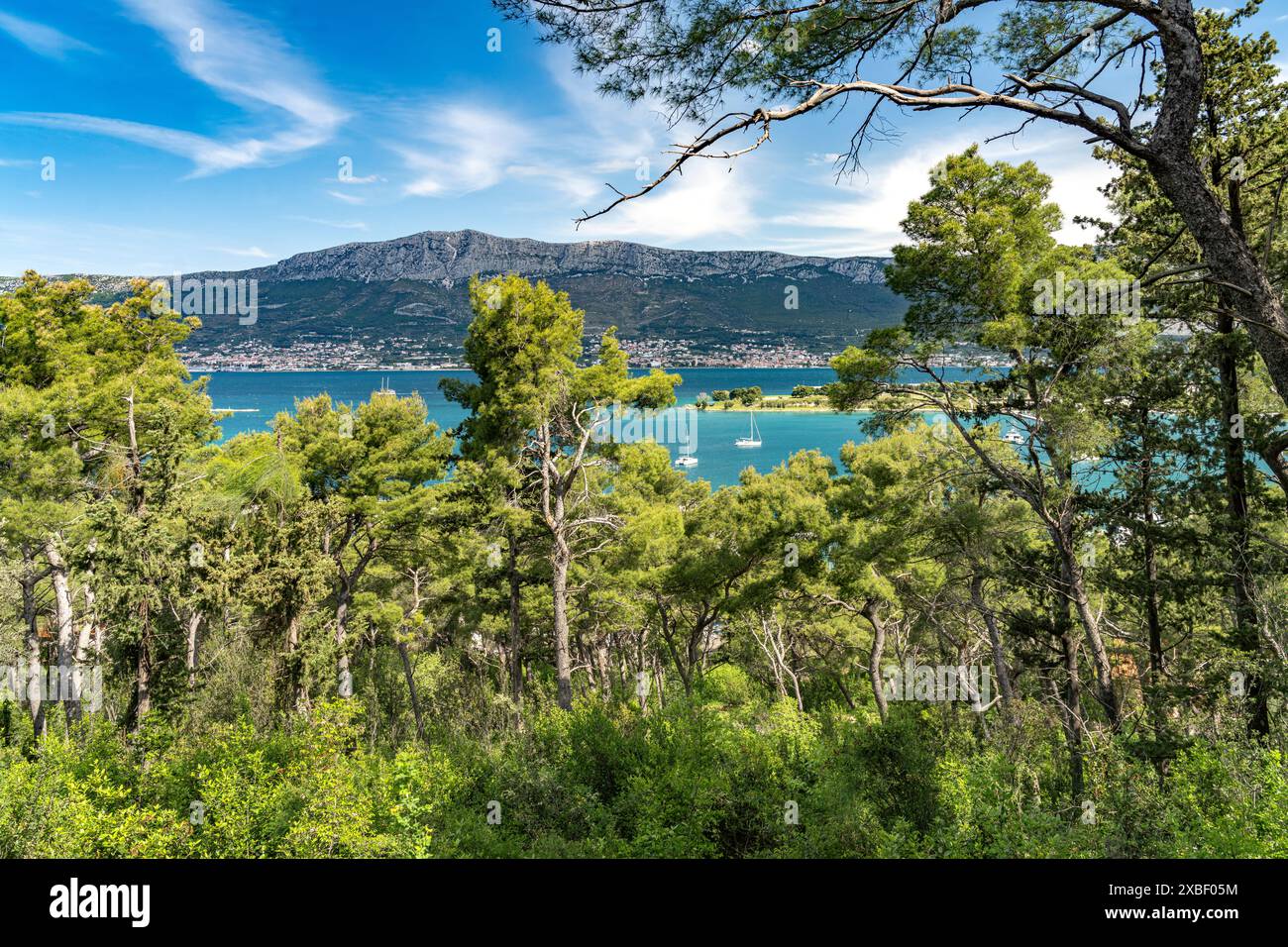 Im Marjan Park von Split, Kroatien, Europa | The Marjan Park in Split ...