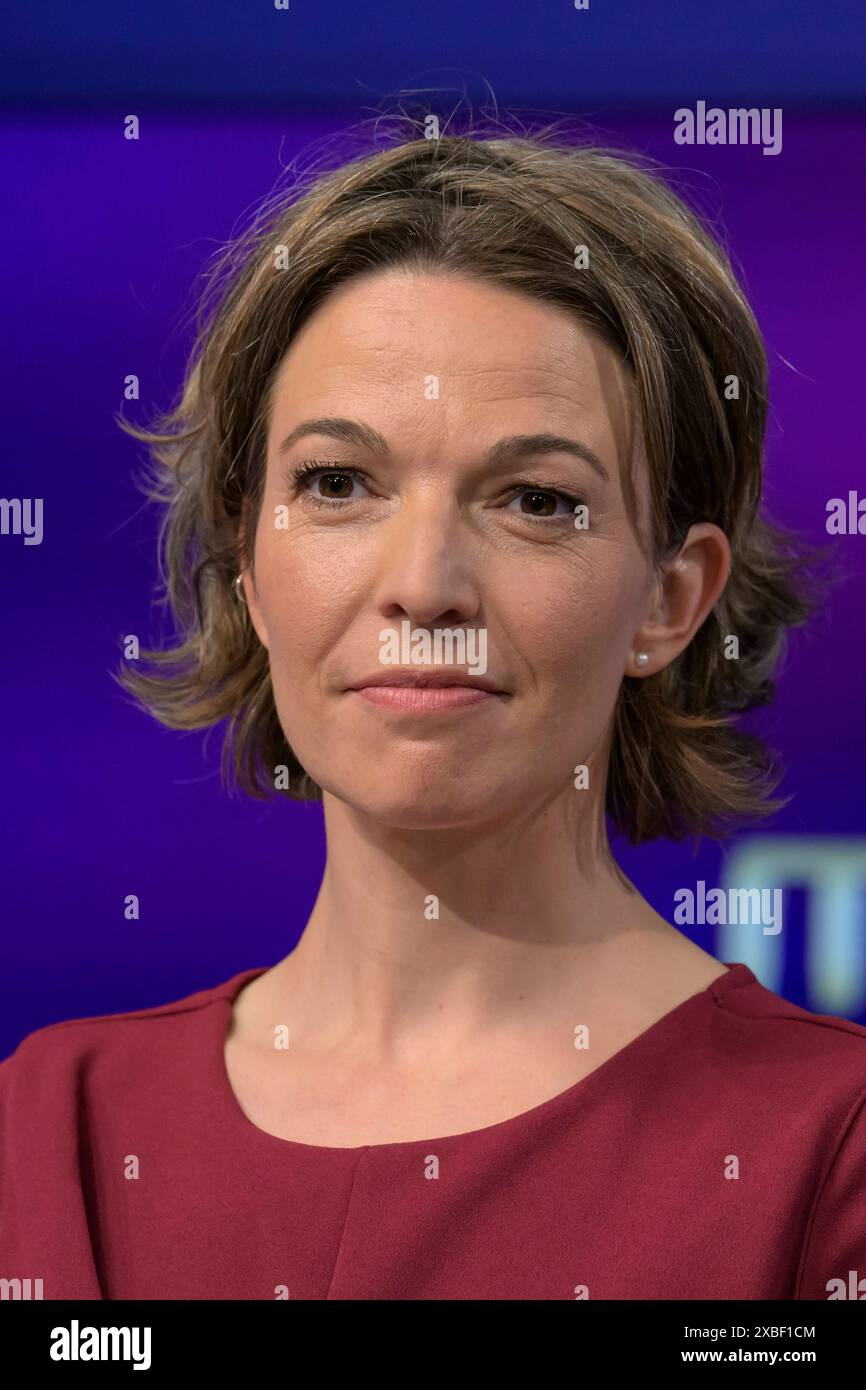 Anna Planken Moderatorin, zu Gast bei - maischberger, Polittalk, TV ...