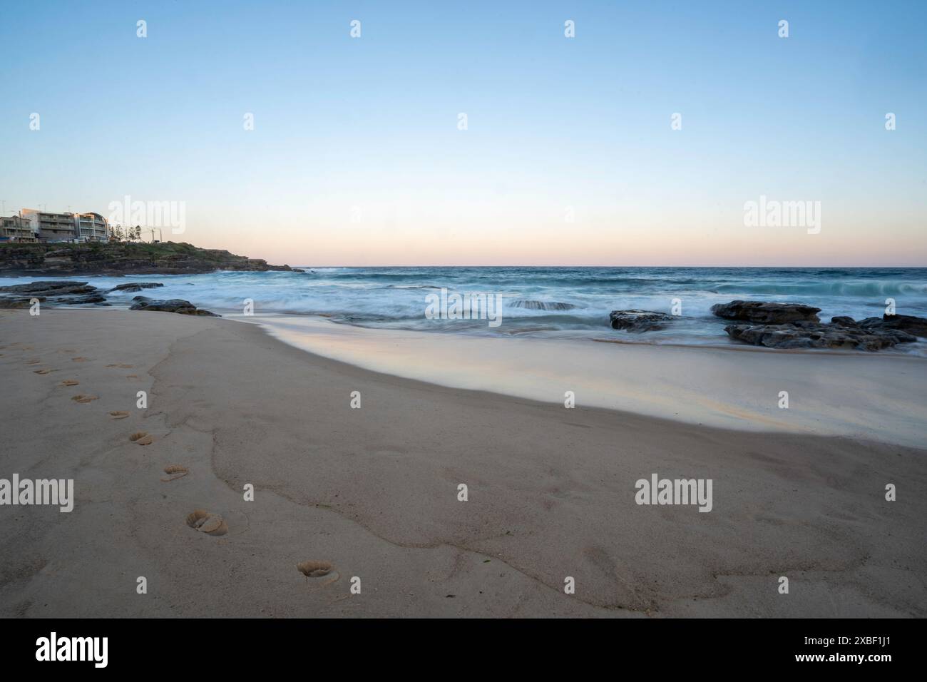 Slow motion golden hour beach hi-res stock photography and images - Alamy