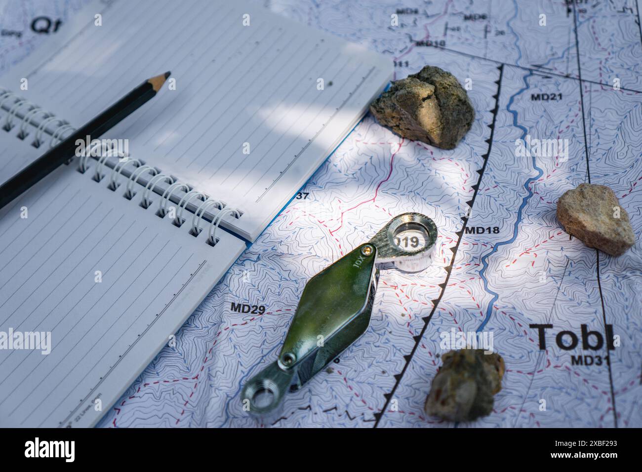 Science field work hi-res stock photography and images - Alamy
