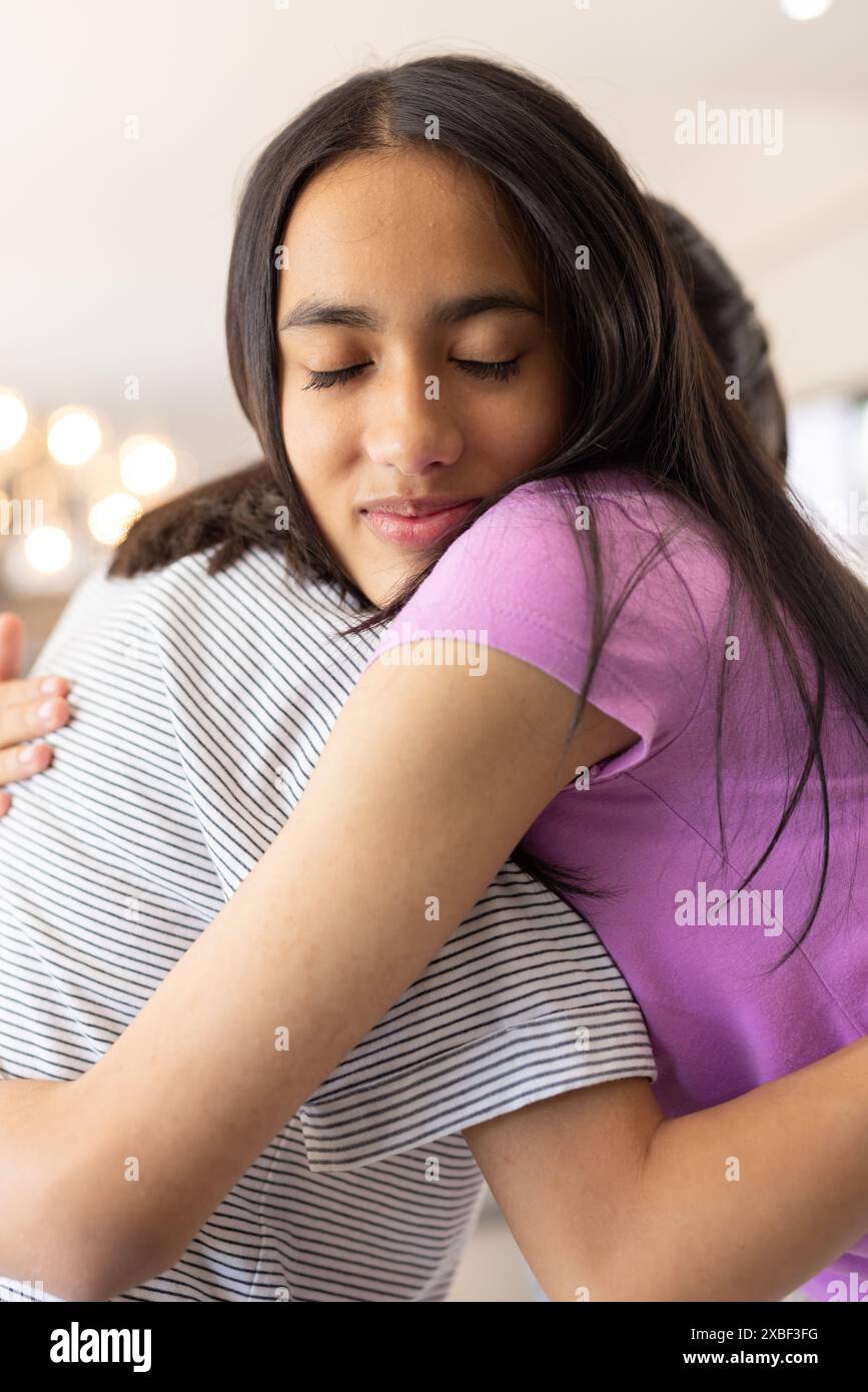 Bond closely with people hi-res stock photography and images - Alamy