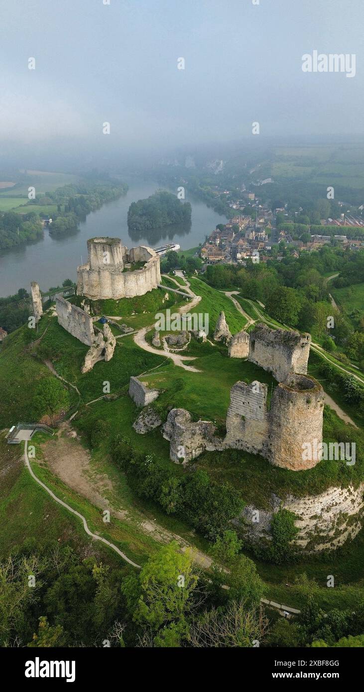 Chateau gaillard aerial hi-res stock photography and images - Alamy