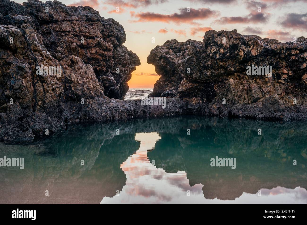Pollok Beach, Summerstrand, Gqeberha, South Africa Stock Photo - Alamy