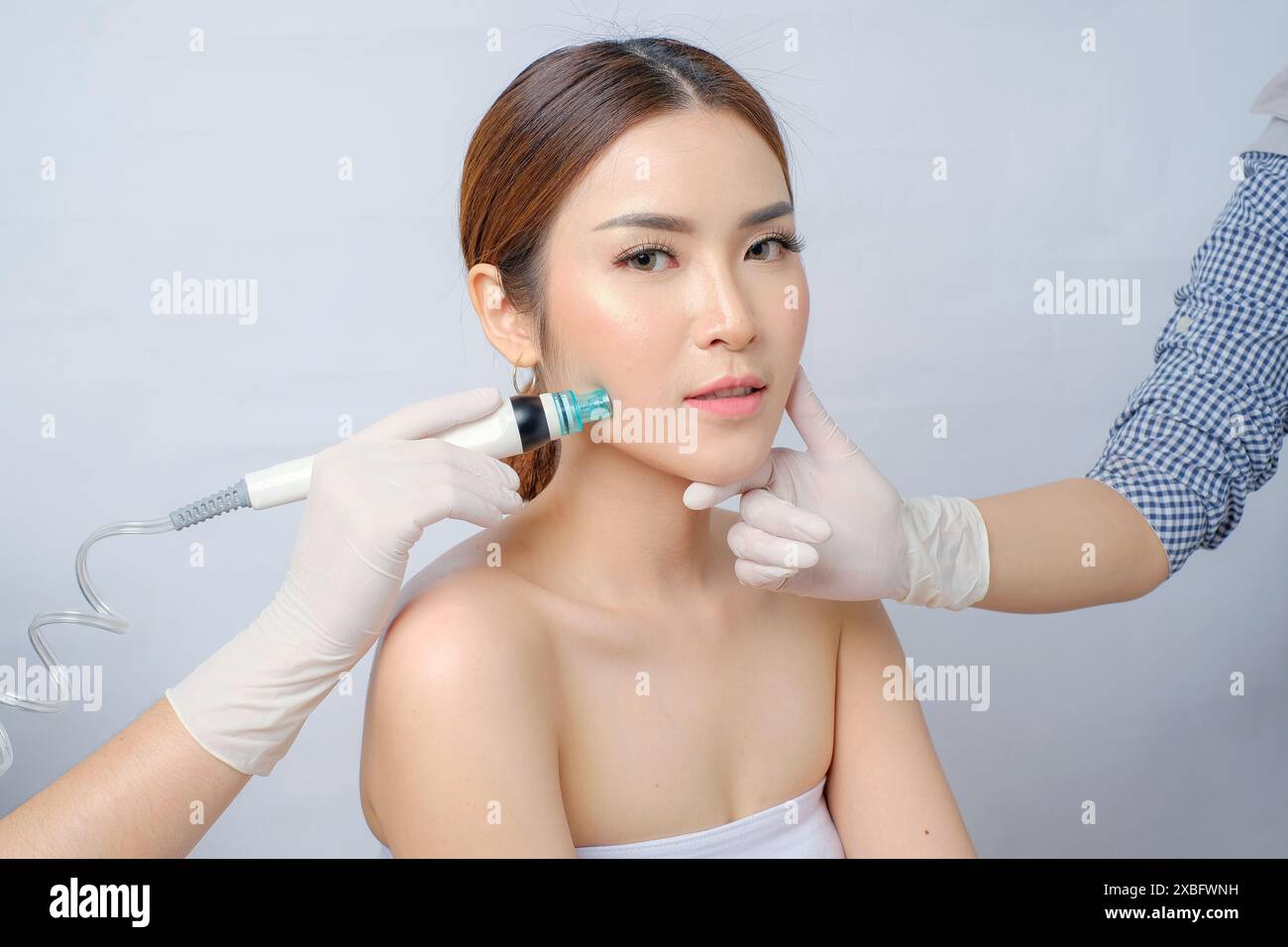 Adorable Asian Woman in SilkPeel Facial Session for Skin Health Stock ...