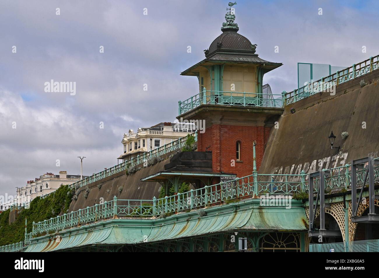 Promenade, Brighton, England *** Promenade, Brighton, England Stock ...