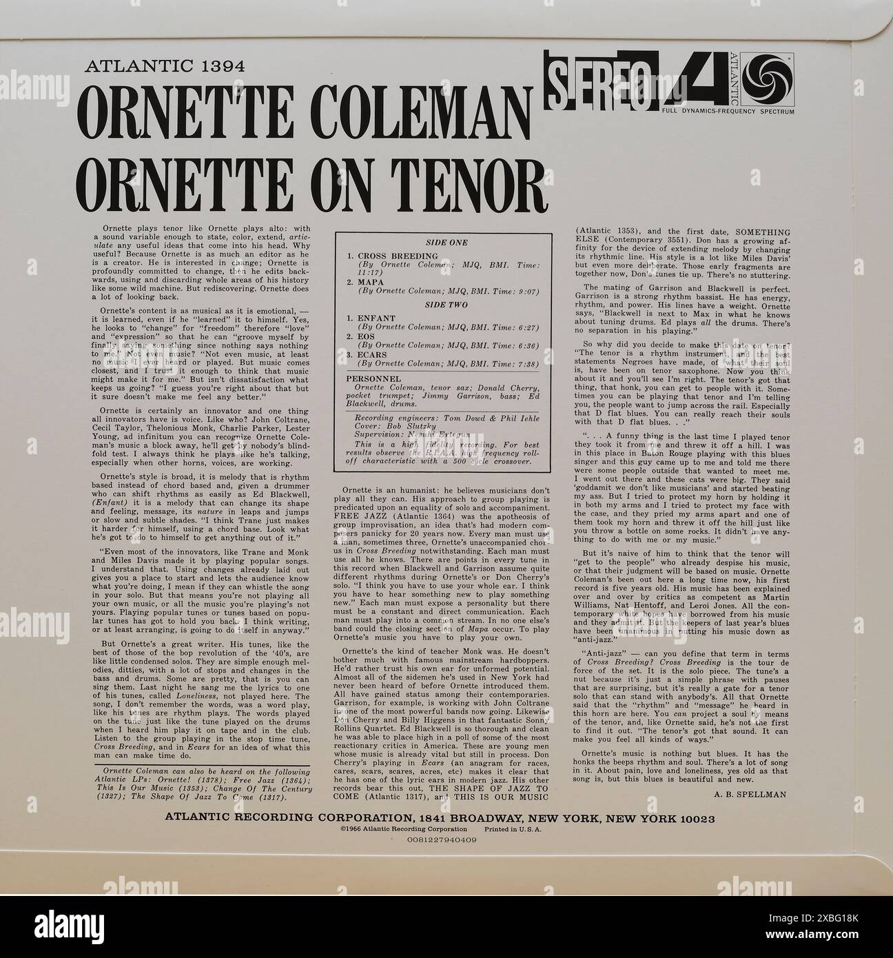 Vintage vinyl record cover. Onette Coleman-Ornette on Tenor 1961 Stock ...