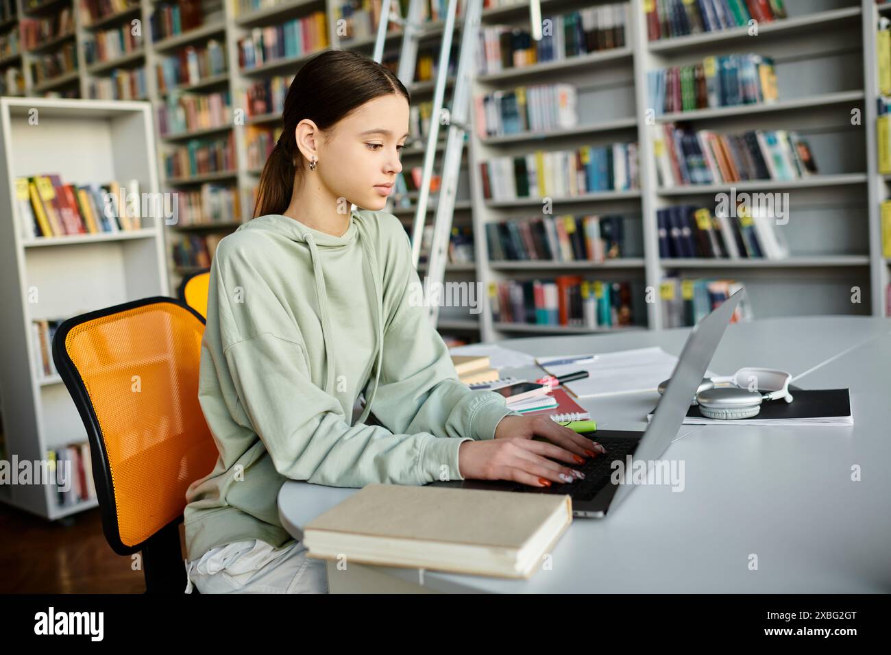 Contemplative study hi-res stock photography and images - Alamy