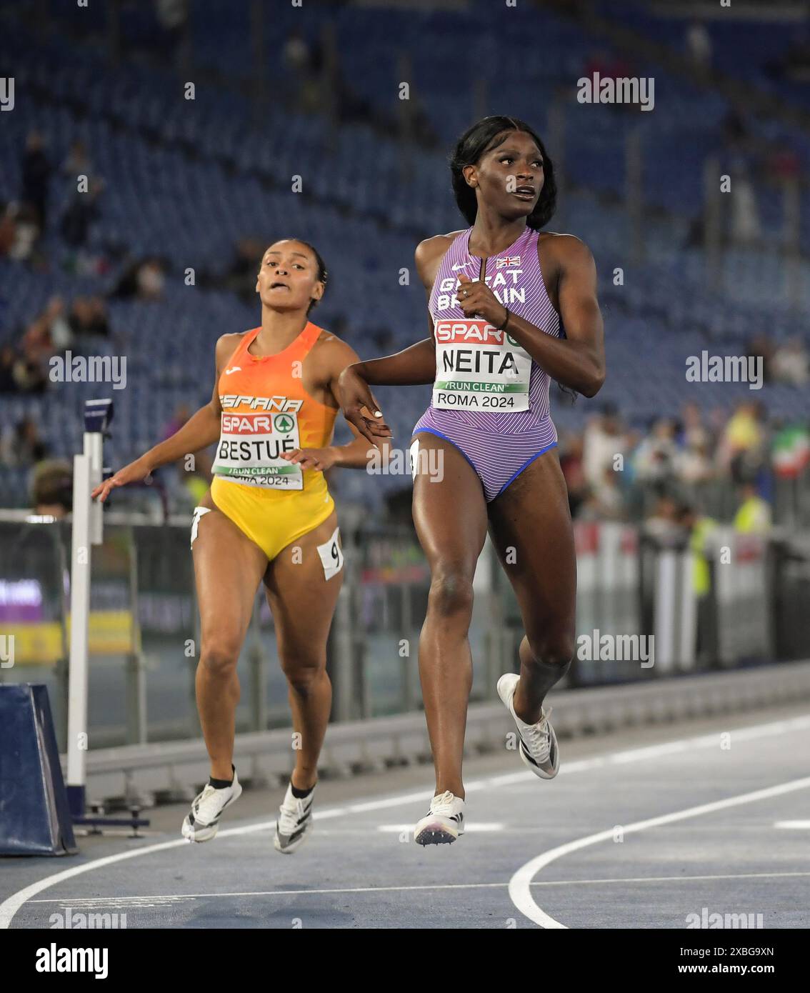 Daryll Neita of Great Britain competing in the women’s 200m final at ...