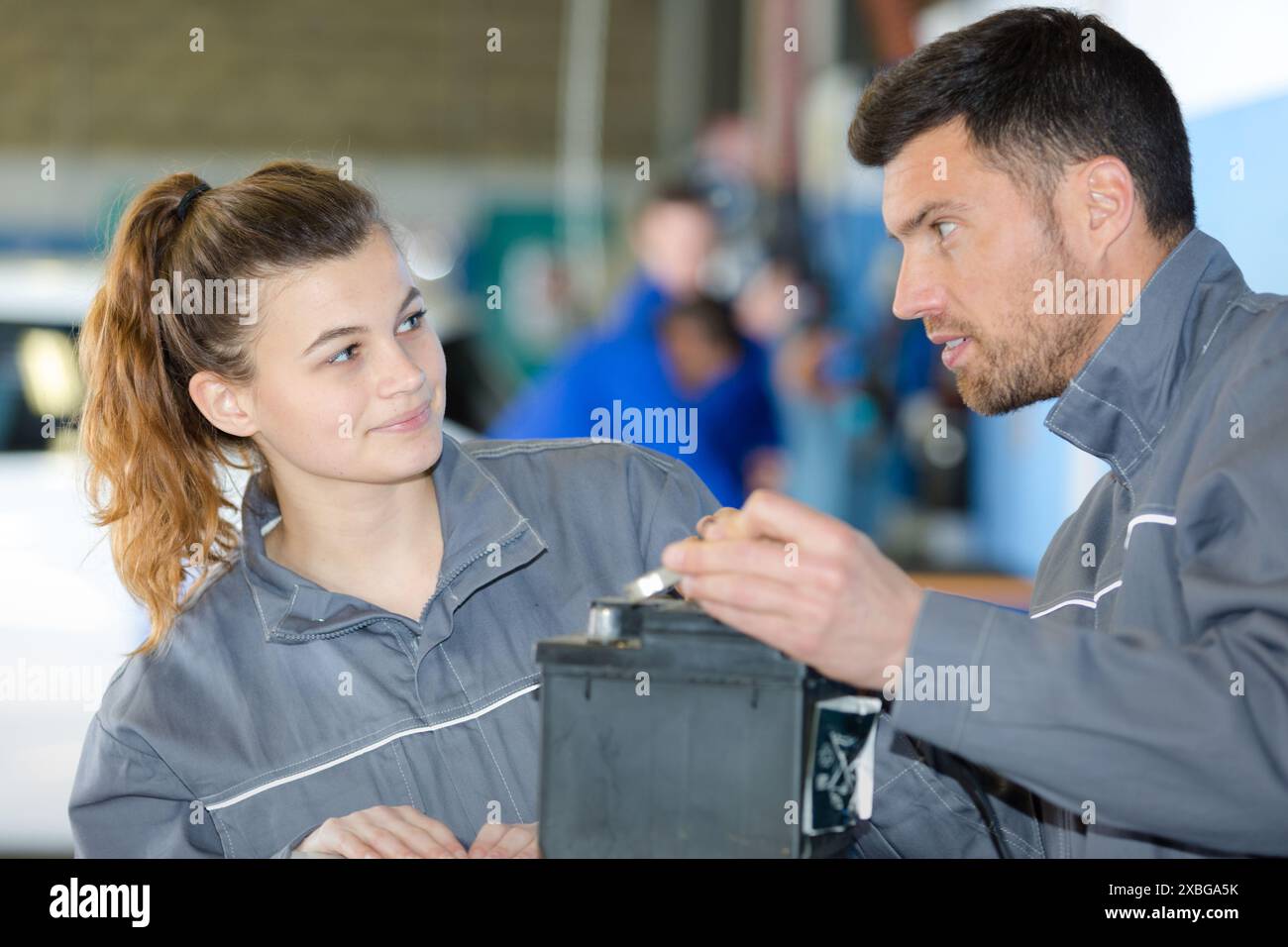 Mechatronics apprentice hi-res stock photography and images - Alamy