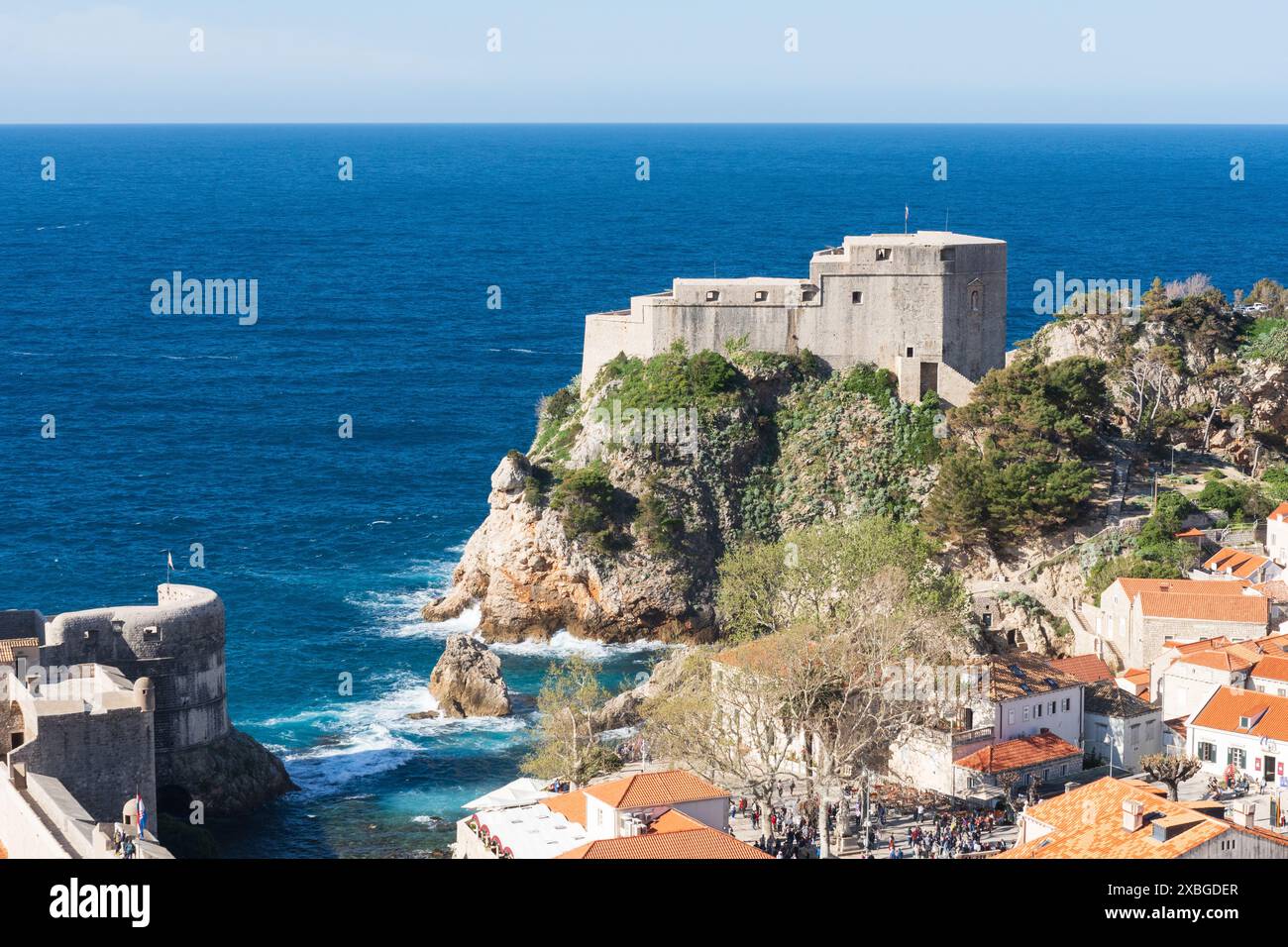 Fort Lovrijenac and West Harbor, Dubrovnik, Croatia Stock Photo - Alamy