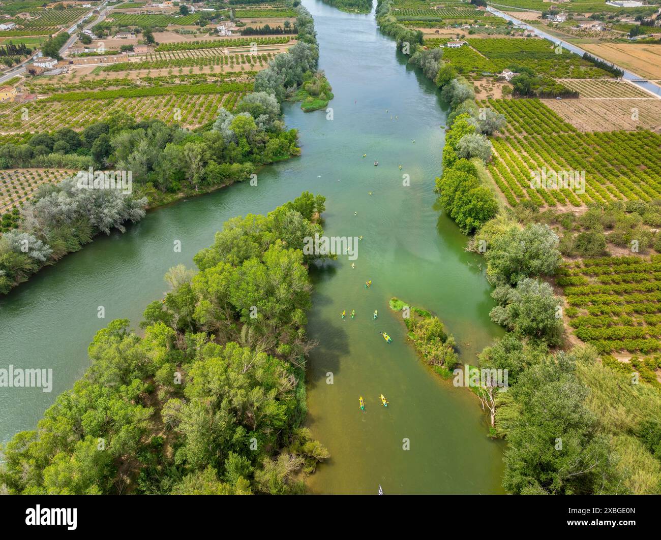 Defensa del agua hi-res stock photography and images - Alamy