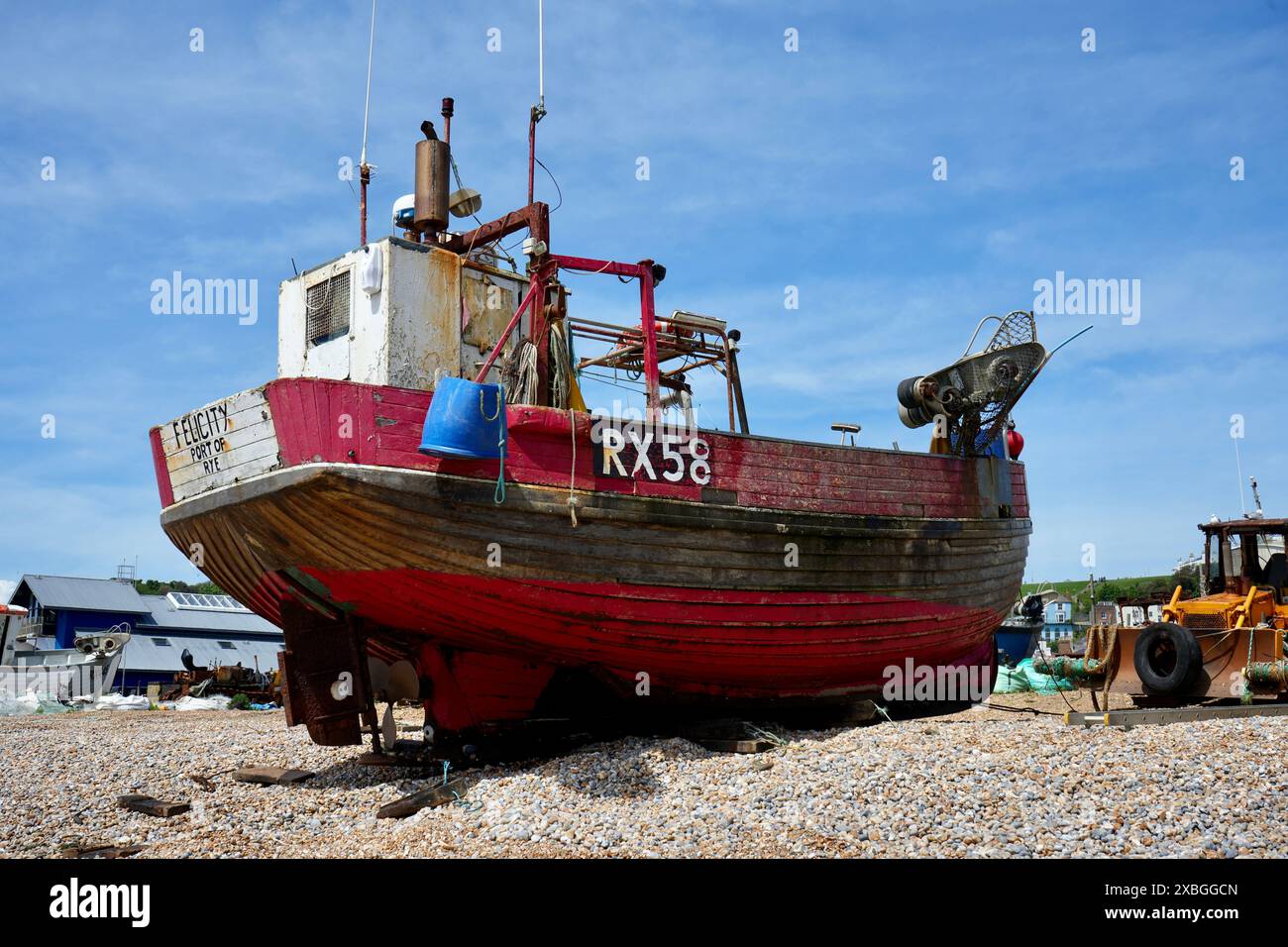 Rustic fishing boat Felicity on The Stade Beach under a blue sky Stock ...
