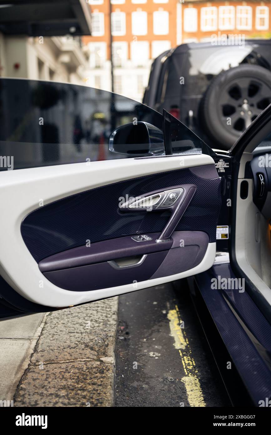 Purple carbon and chrome Bugatti Veyron Grand Sport Vitesse in London ...