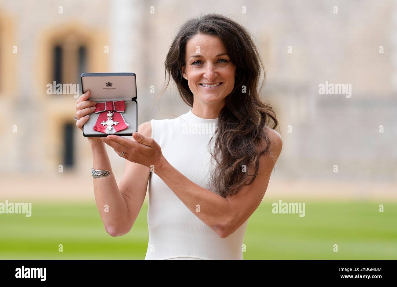 Elizabeth Deignan after being made a Member of the Order of the British ...