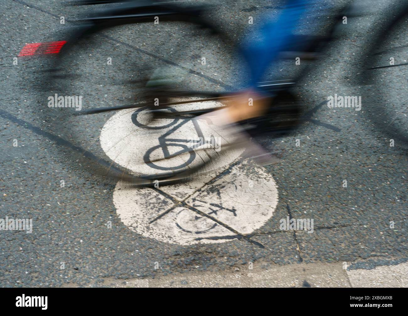 Induction loops hi-res stock photography and images - Alamy