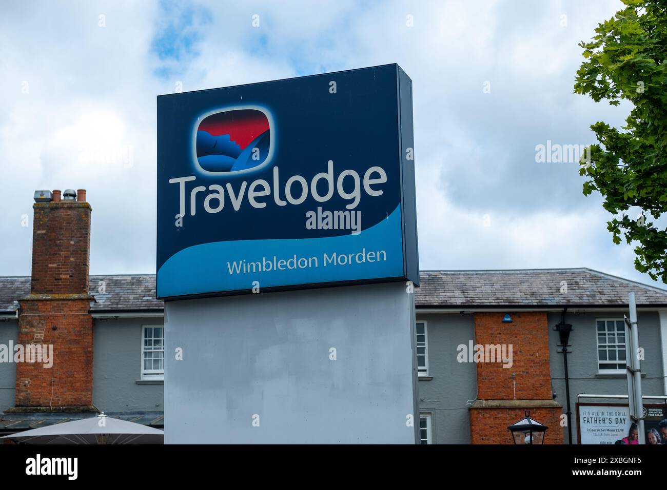 LONDON- JUNE 10, 2024: Travel Lodge hotel in Wimbledon Morden area of ...