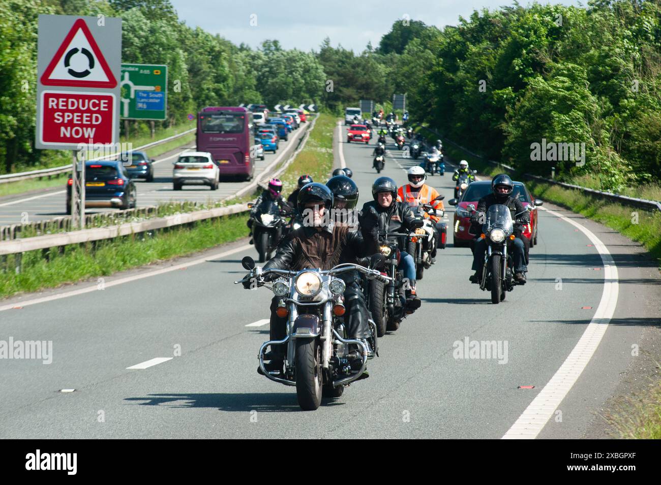 Motorcycles in Convoy on the memorial ride for Hairy Biker Dave Myers ...