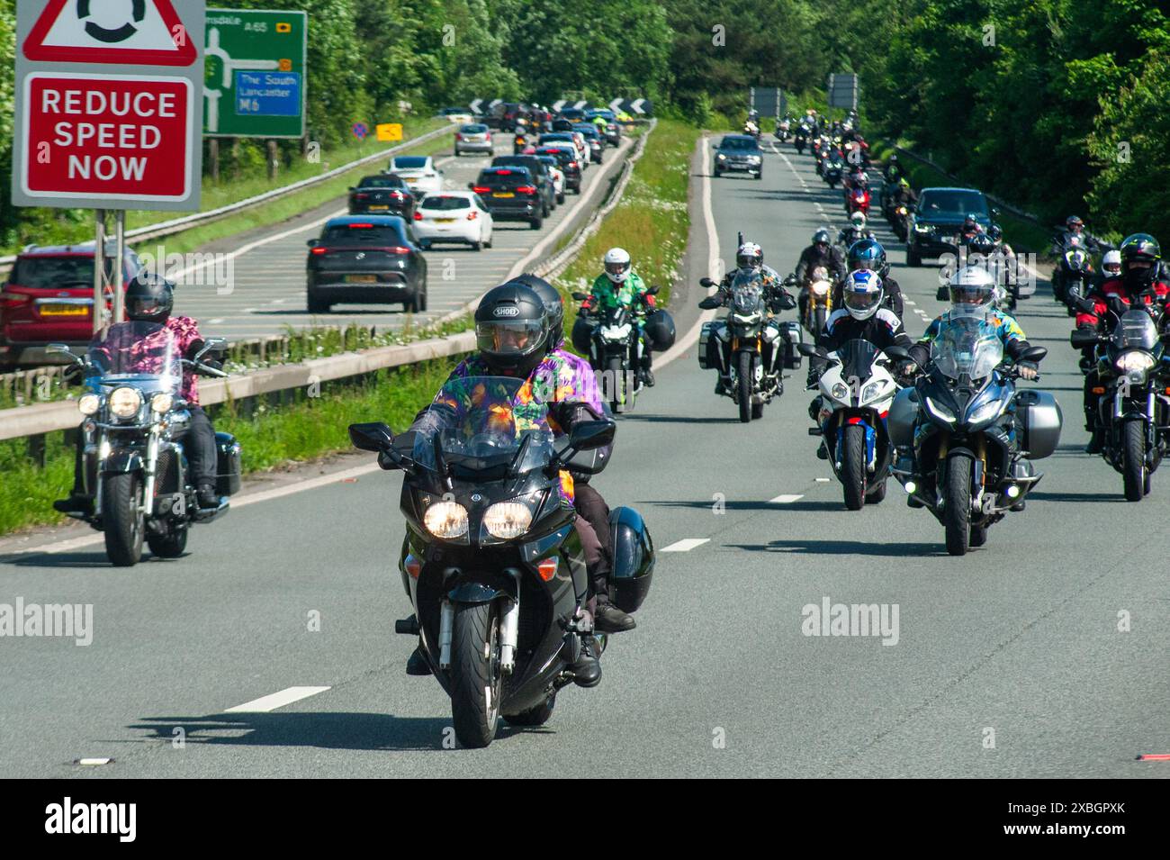 Motorcycles in Convoy on the memorial ride for Hairy Biker Dave Myers ...