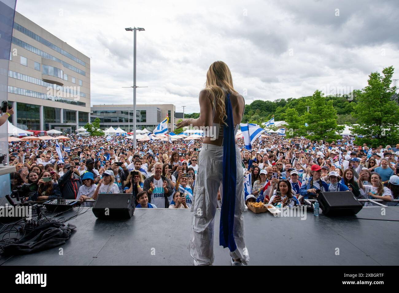 Montana Tucker performs during UJA (United Jewish Appeal Federation of ...