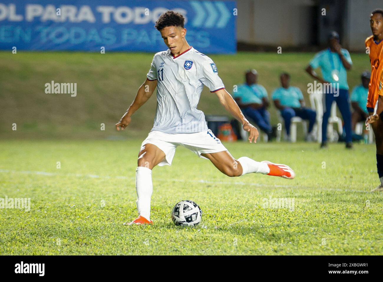 BAMAYON, PUERT RICO - JUNE 11: Puerto Rico Striker #11 Leandro ...