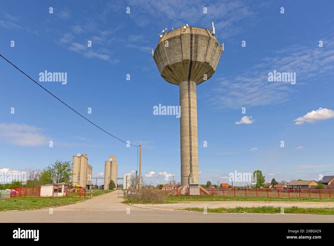 Obrenovac, Serbia - April 04, 2024: Tall Concrete Water Tower Structure ...