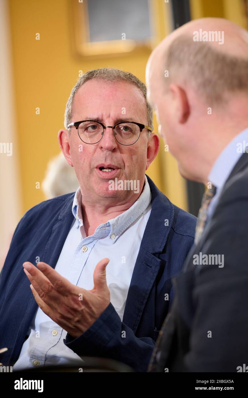 Rev Richard Coles & Harry Mount at The Oldie Literary Lunch 11-06-24 ...