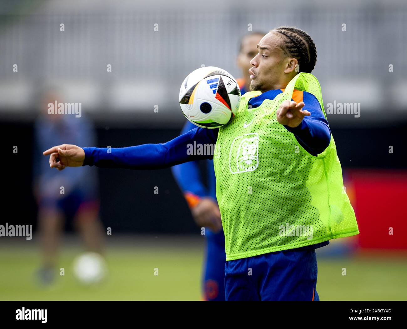 WOLFSBURG - Xavi Simons during a training session of the Dutch national ...