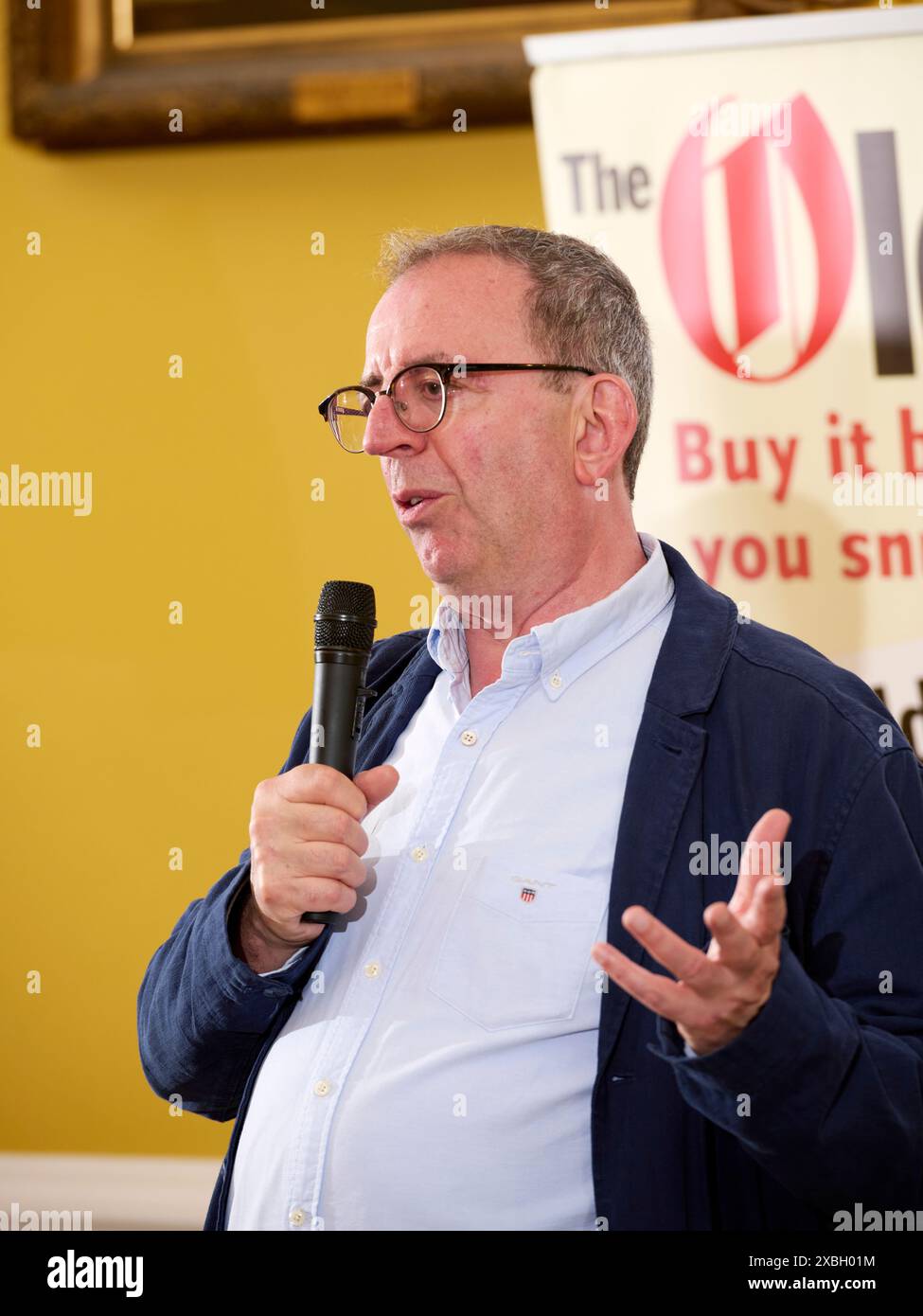 Richard coles communards hi-res stock photography and images - Alamy