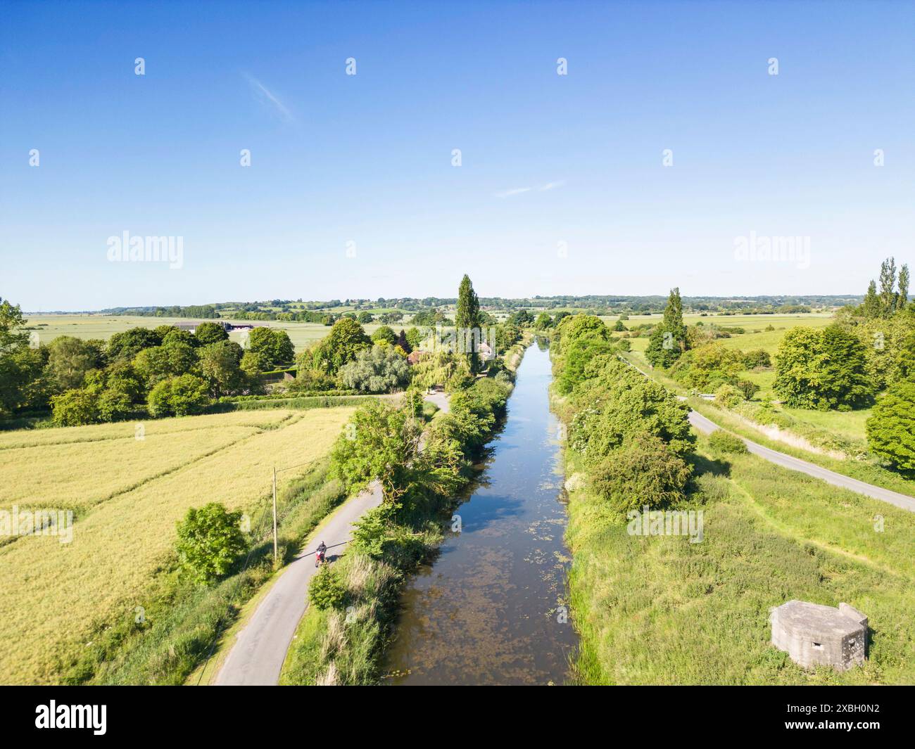 Pill box defence hi-res stock photography and images - Alamy
